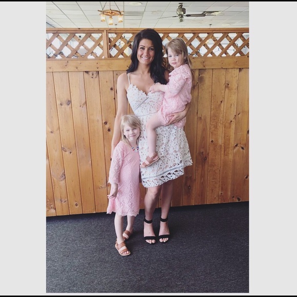 Rachel's Closet (@rachel_haller) | Poshmark